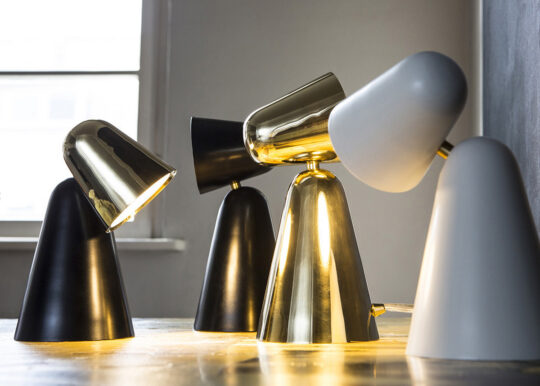 PEPPONE Table - DesignOrt.com