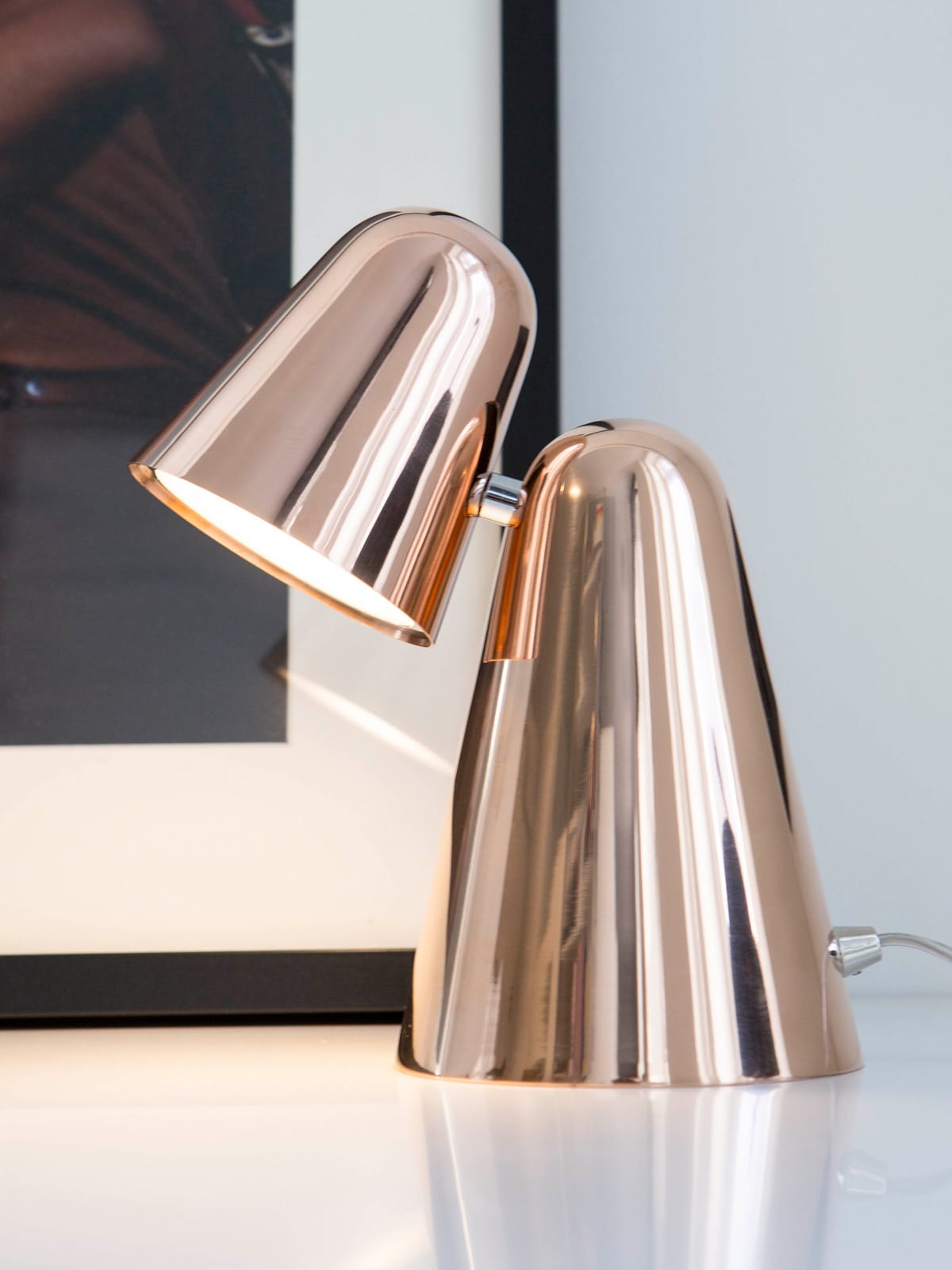 PEPPONE Table - DesignOrt.com