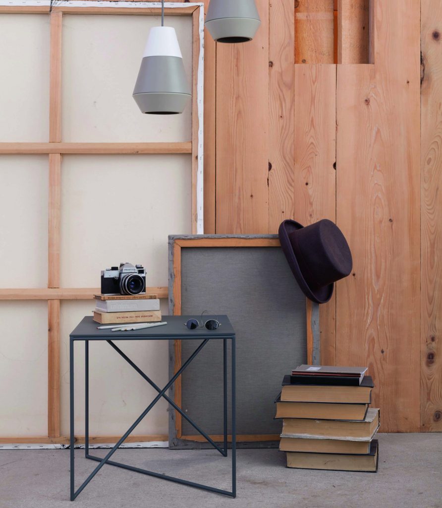 Dot Table Beistelltisch | DesignOrt Premium Designerleuchten & Designerlampen