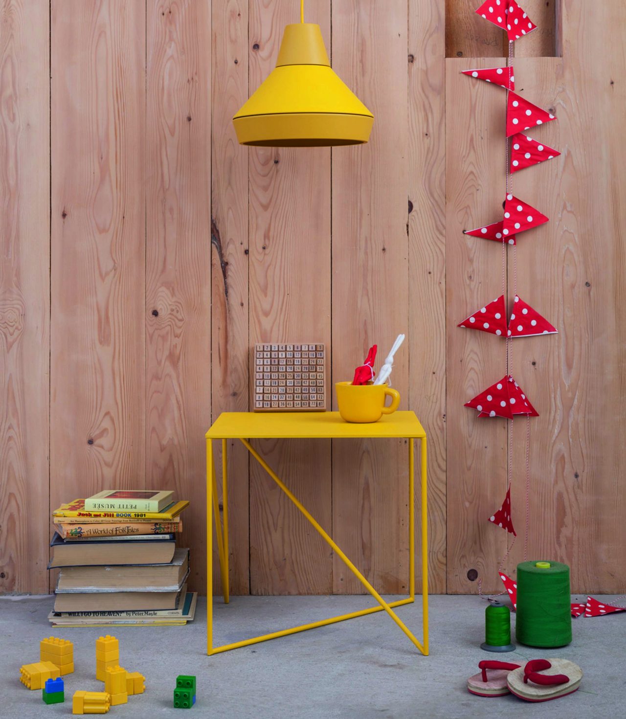 Dot Table Beistelltisch | DesignOrt Premium Designerleuchten & Designerlampen