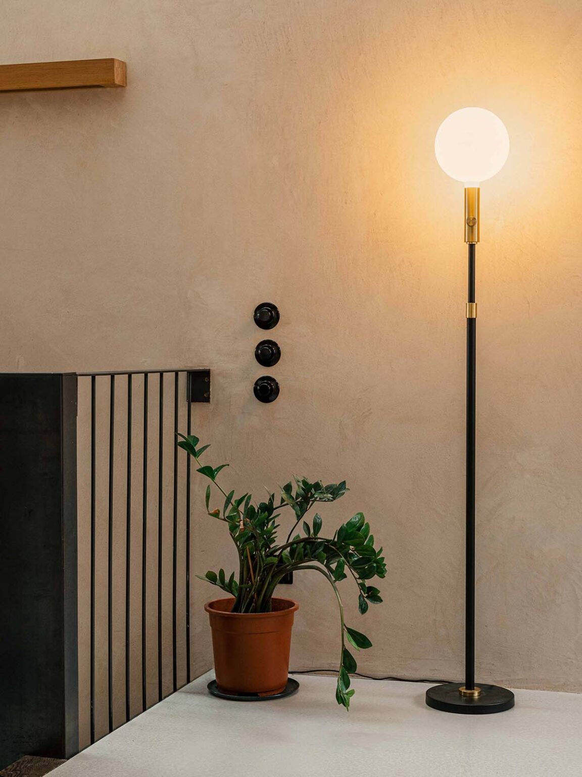 CARLA Stehleuchte | DesignOrt Premium Designerleuchten & Designerlampen